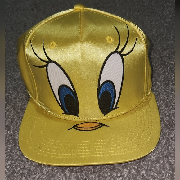Warner Bros. | Accessories | Looney Tunes Tweety Bird Adjustable Hat ...
